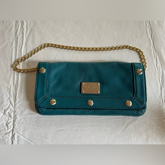 Michael Kors | Bags | Michael Kors Two Way Purse With Chain Strap ...